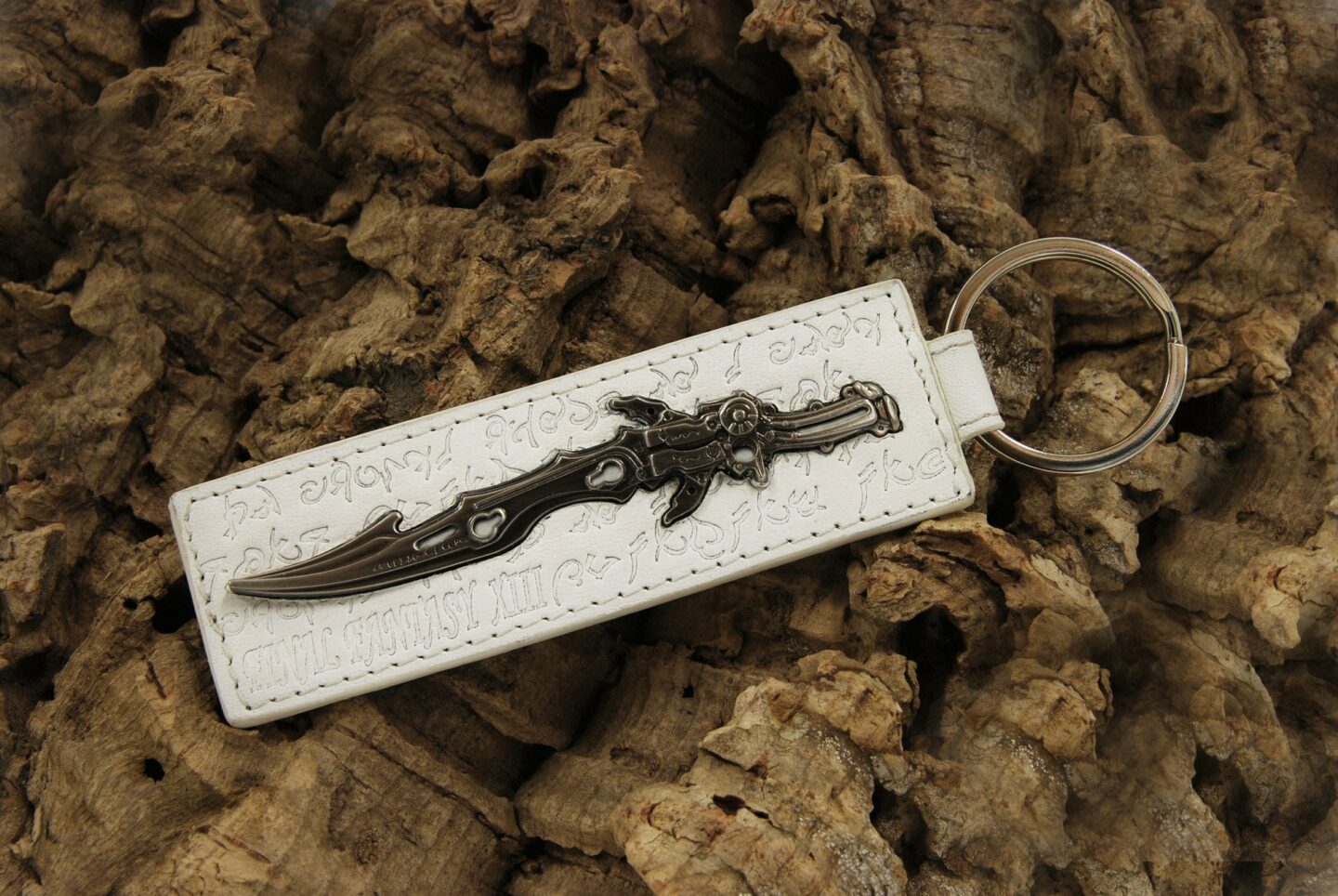 Final Fantasy XIII sweepstakes offers fans a chance to win jewlery ...